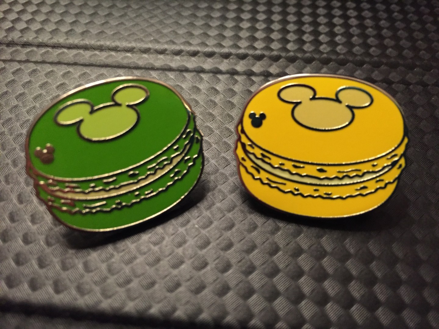 4 Tips to Help You Avoid Buying a Fake on eBay – Disney Pin Trading 101 ...