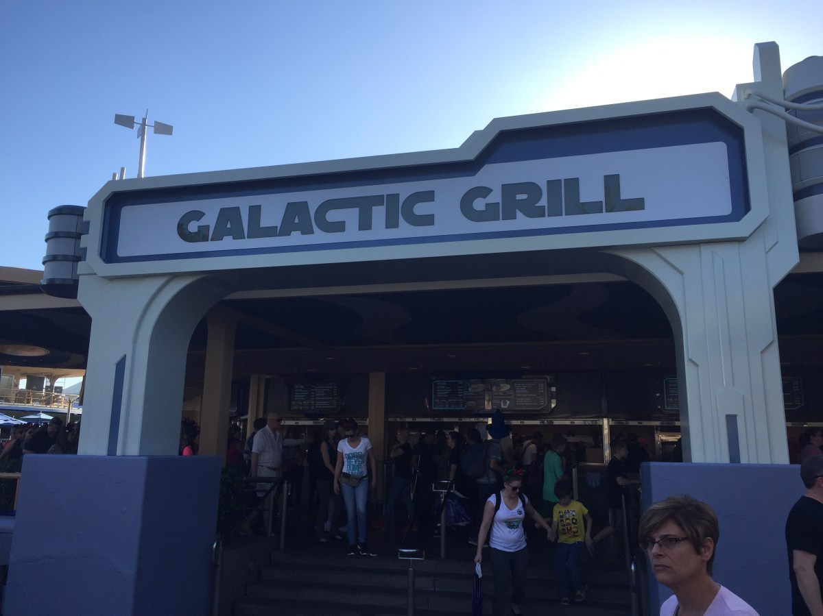 Disney Foodie Spotlight: Galactic Grill is Serving Up Out of This World ...